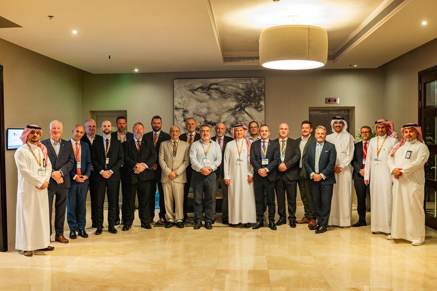Seatrade Maritime Round Table marks start of high-level discussion at ...