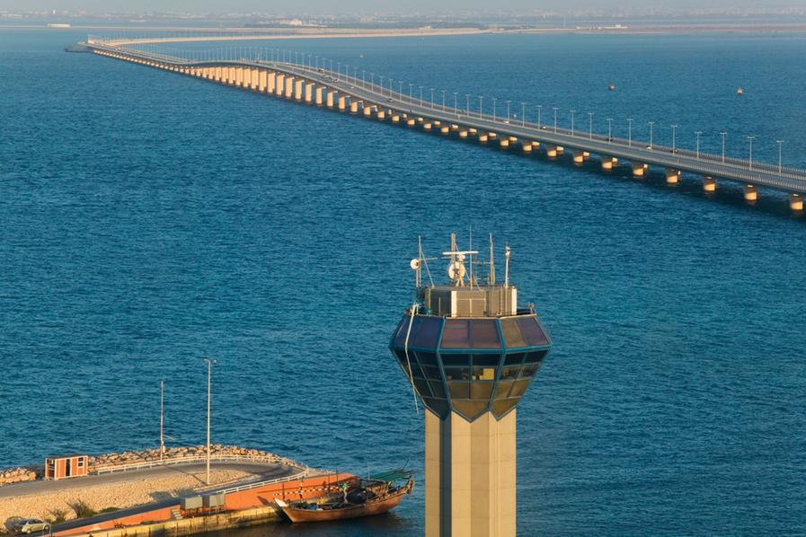 Bahrain: Call for construction of new sea bridge linking Muharraq and Arad