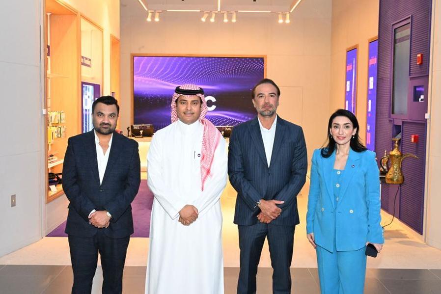 Stc Bahrain launches next-generation flagship store at The Avenues Mall ...