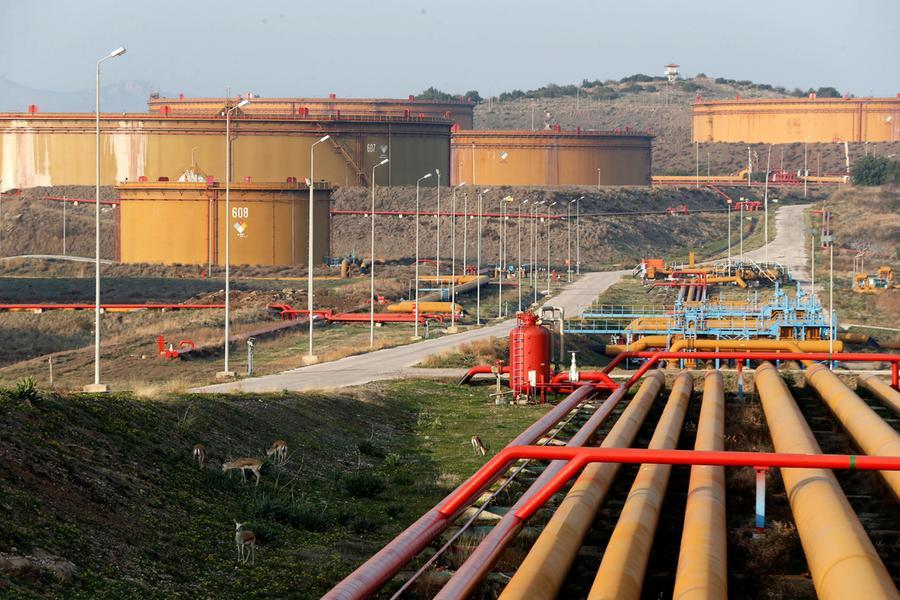 Iraq starts gas pipeline project for LNG terminal