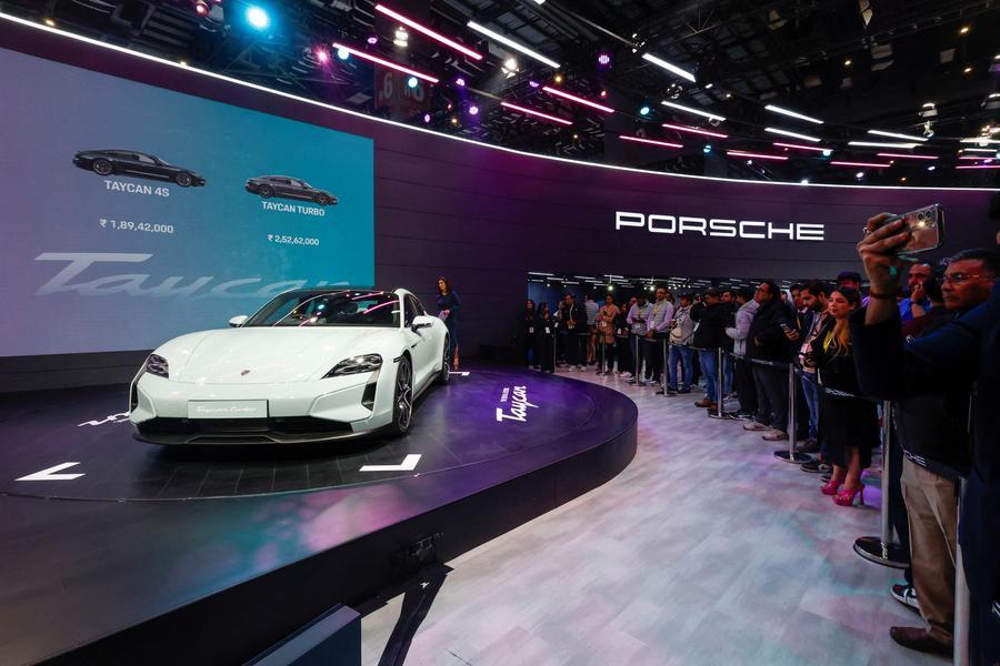 Porsche achieves 4% growth across the region