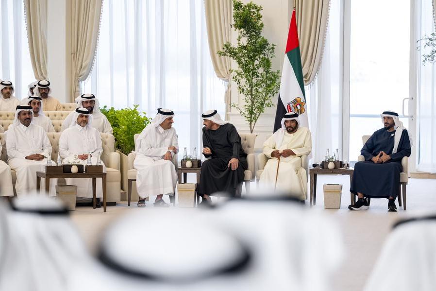UAE President receives Qatari Prime Minister and Minister of Foreign ...