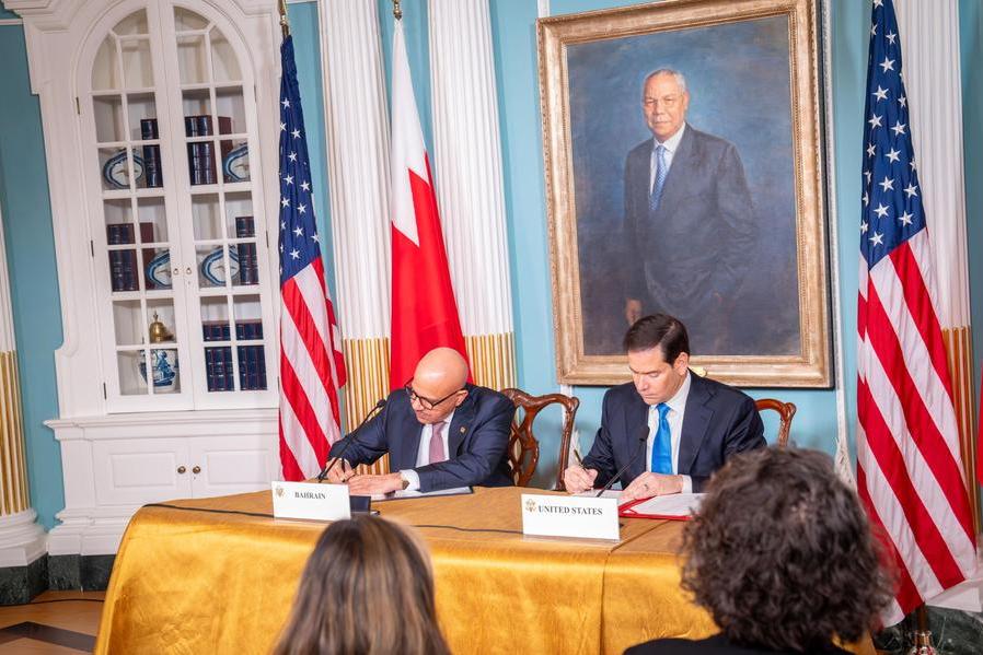 Bahrain, US sign agreement on peaceful nuclear energy