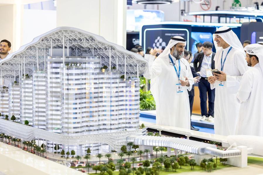 World Future Energy Summit 2025 shines light on Middle East’s ...