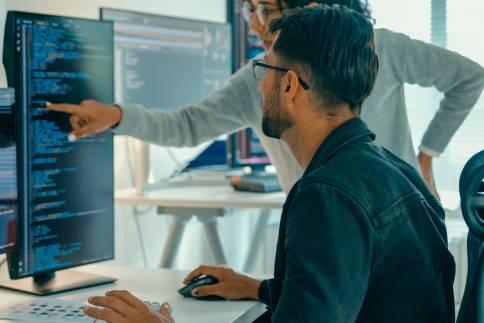 M42 and Hikma sign strategic MOU to enhance preventive and predictive ...