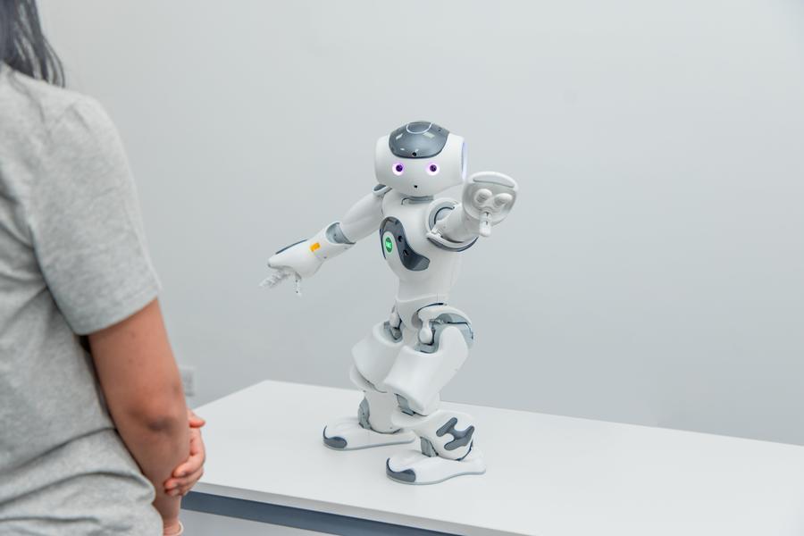 AURAK adds robotics to Bachelor in Electrical Engineering