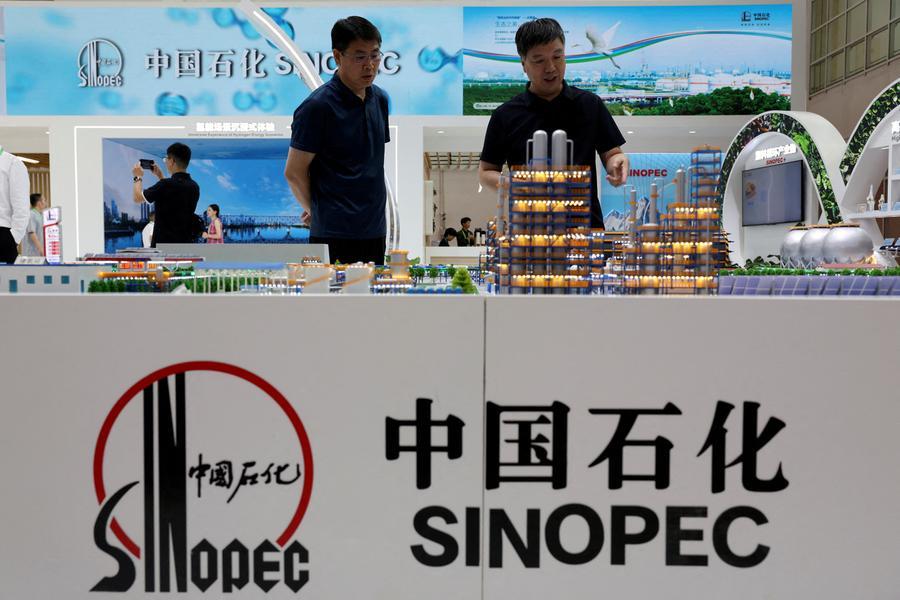 Sinopec wins engineering contract for Saudi Arabian green hydrogen project