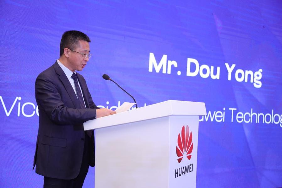 Huawei launches HiRE 5, with Minister of Labour honoring top 20 companies