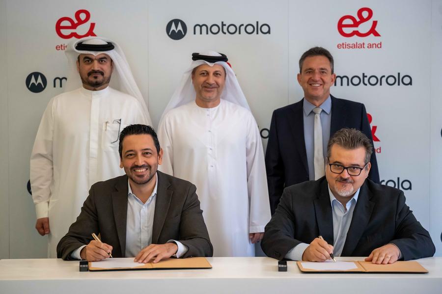 e& and Motorola Mobility join forces to drive tech innovation, and ...