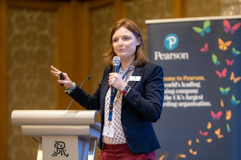 Pearson Edexcel International GCSE onscreen English exam results sets ...