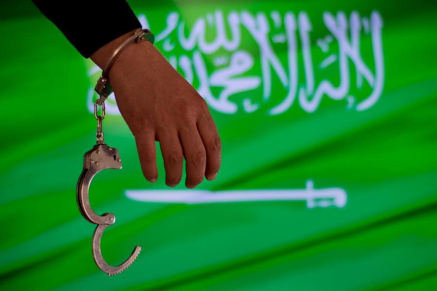 Saudi Arabia: $27,000 fine, imprisonment for hiring illegal expats