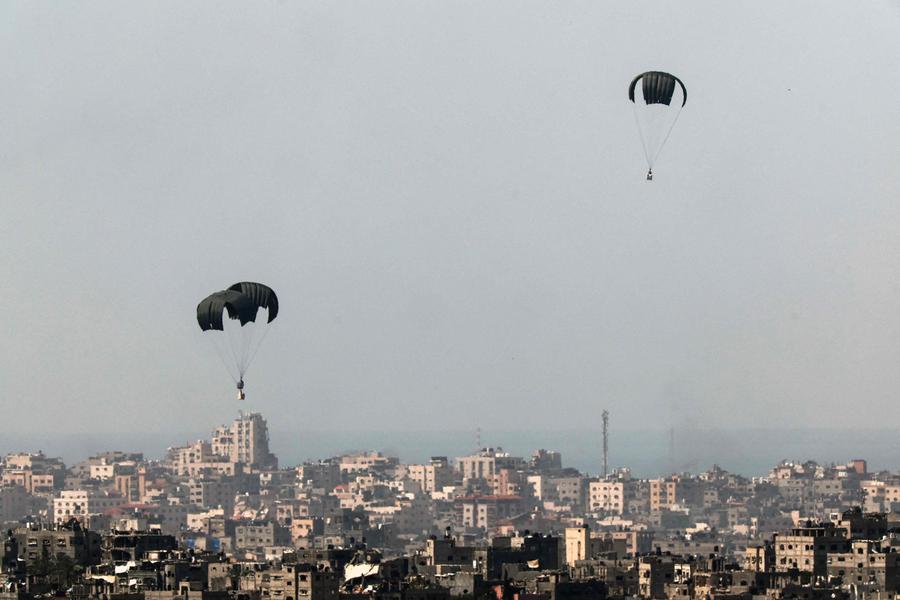 UAE, Egypt conduct 11th humanitarian aid airdrop in Gaza