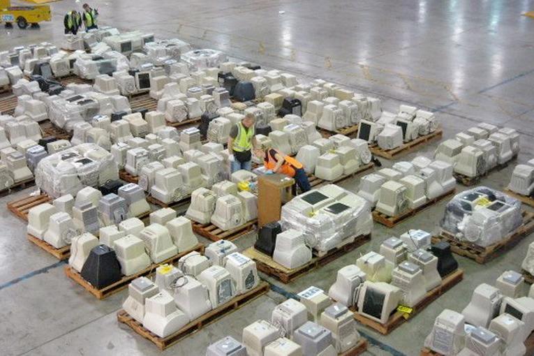 Global PC shipments plunge 29% in rough economy
