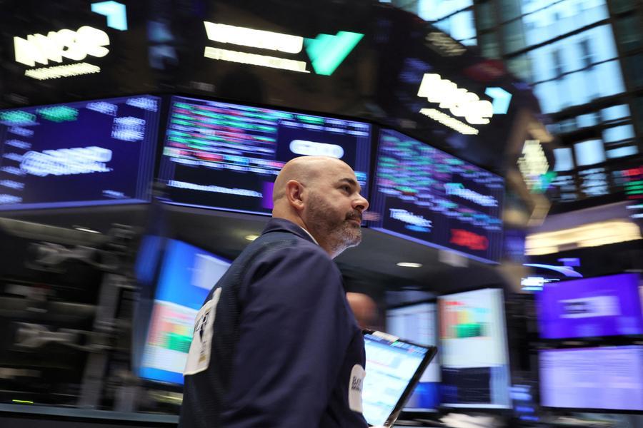 US Stocks: S&P 500, Nasdaq score longest win streak in 2 years on rates ...