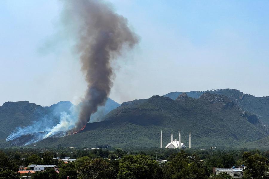 Pakistan battles forest fires amidst heat wave