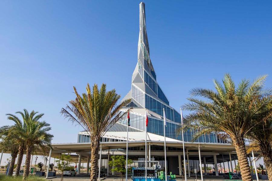 DEWA and TÜV Rheinland Academy launch the sustainability manager ...