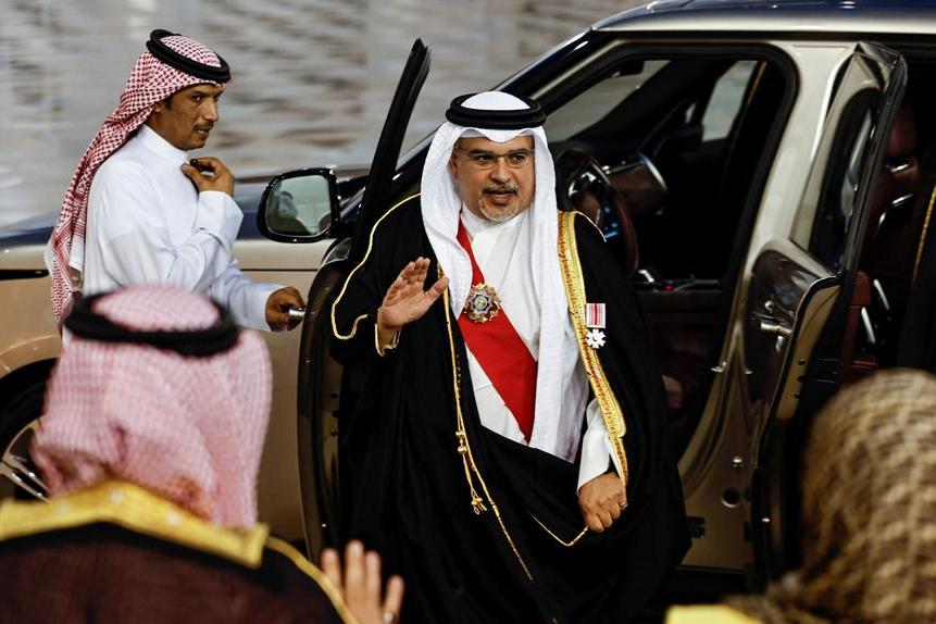 Bahrain Crown Prince calls for intensifying efforts for regional ...
