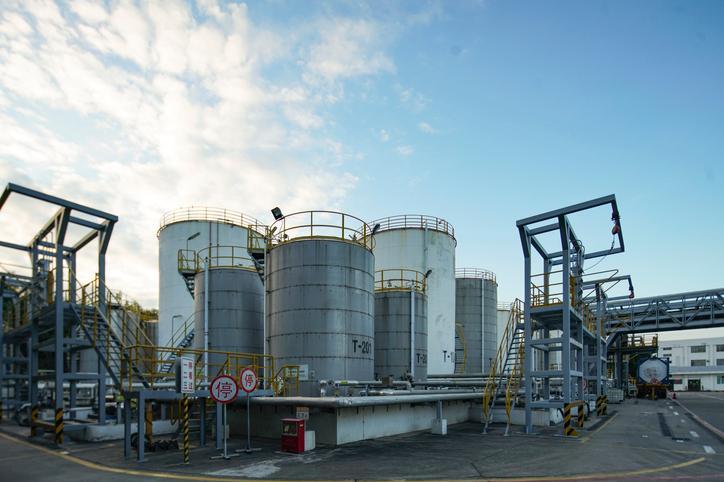 Chinese firm to build 3.2mln barrel oil depot in Iraq