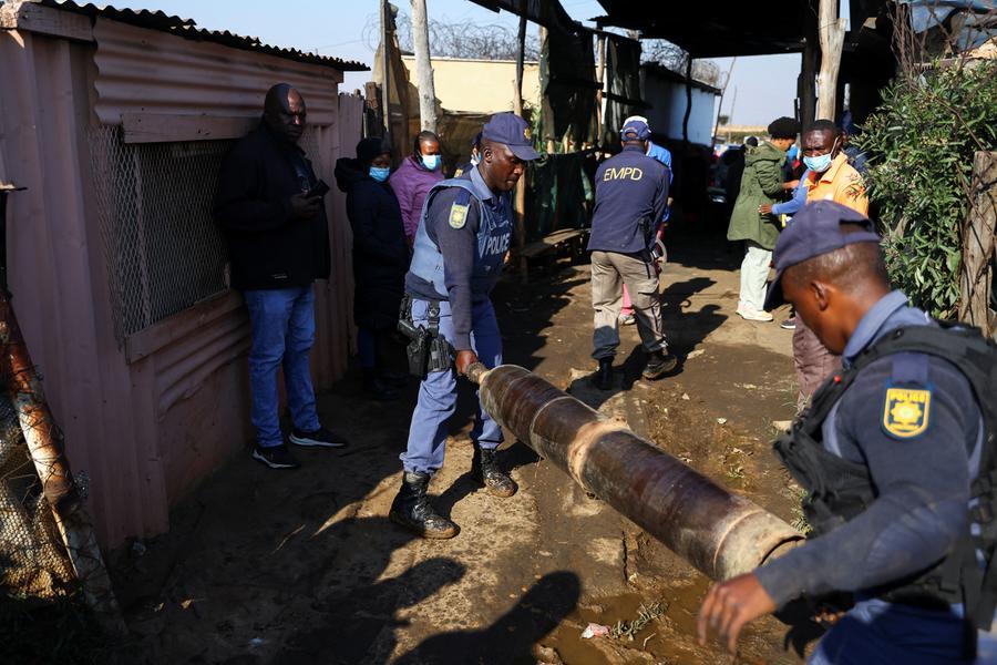 South African police hunt murder suspects after shooting in Eastern ...