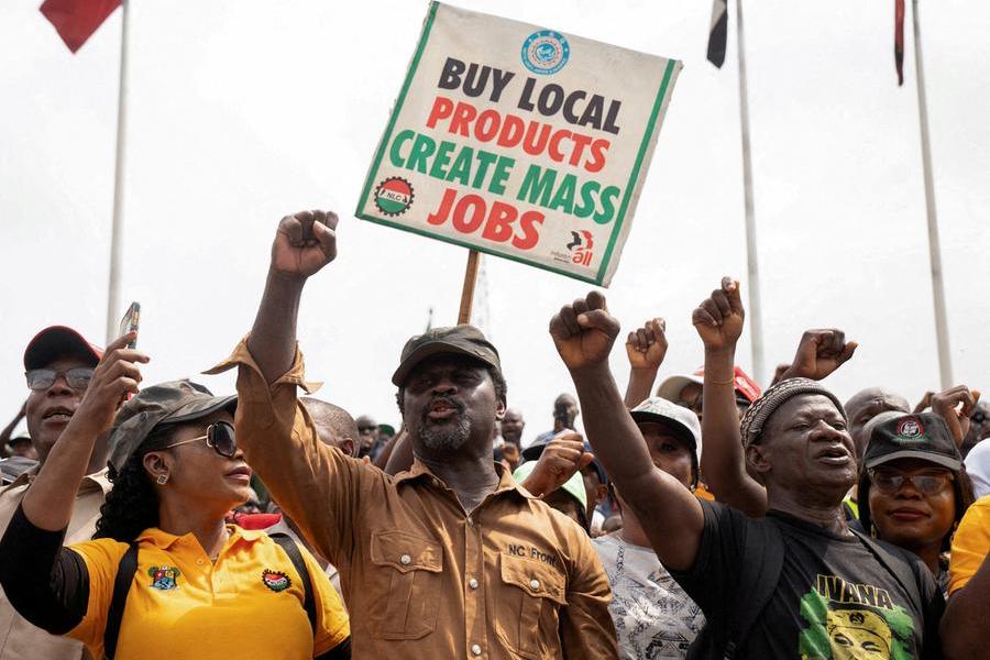 Nigerian unions shut down power grid, disrupt airlines with strike over minimum wage