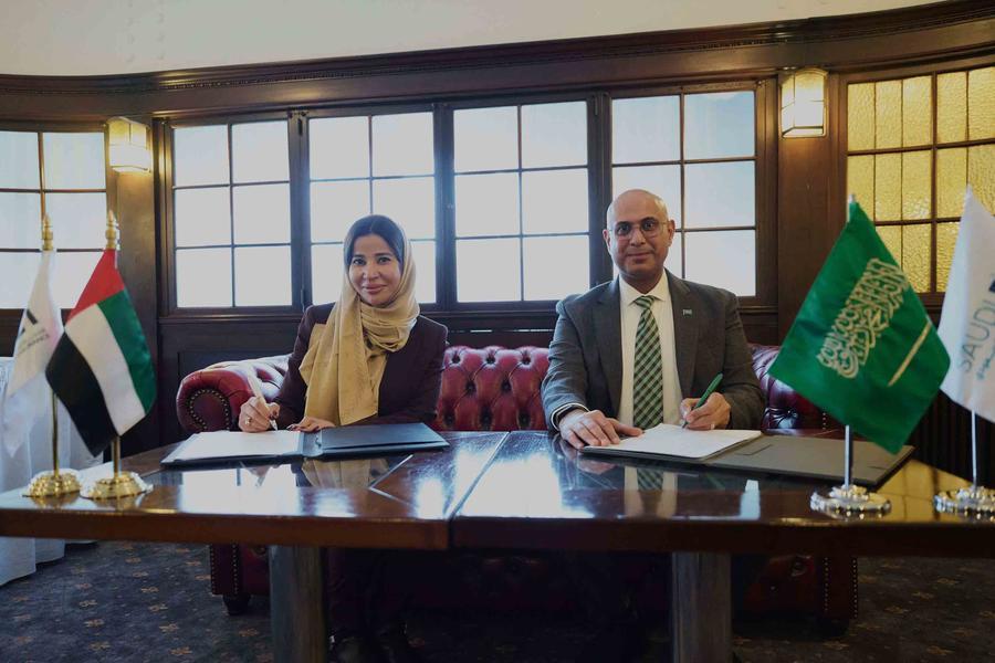 Etihad Credit Insurance signs two MoUs with Saudi Exim Bank and Credit Oman