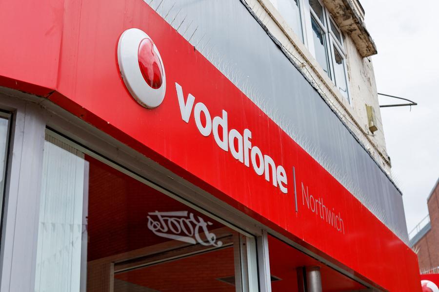 Vodafone Qatar launches AI-powered instant mobile SIM activation