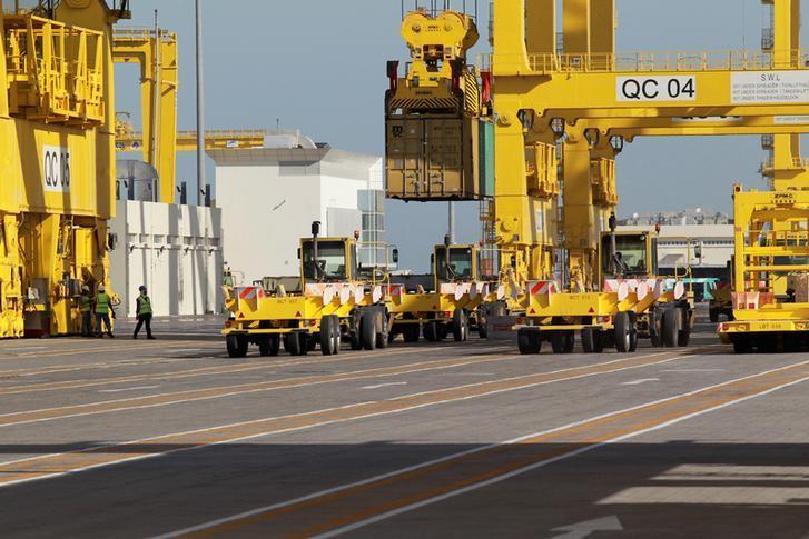 Qatar: Hamad Port launches new shipping service with arrival of MSC ...
