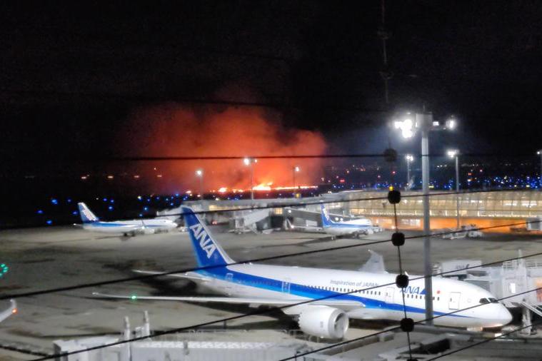 Runway safety concerns in focus as Japan probes Tokyo crash