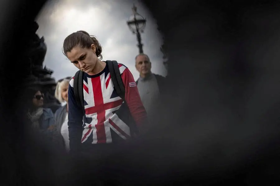 The queen's queue: A portrait of our times