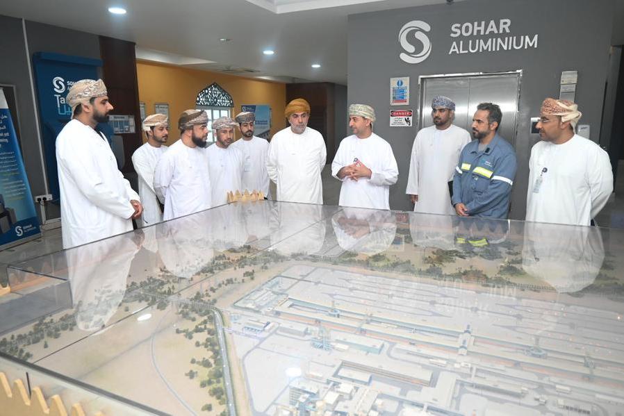 Plans discussed for ‘Aluminum Industry Complex’ in Suhar Industrial City