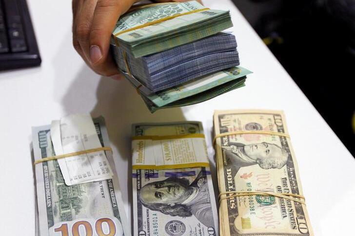 Lebanon devalues official exchange rate by 90%