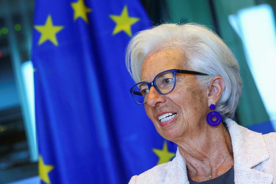 ECB's Lagarde nods at 'moderation' in core inflation