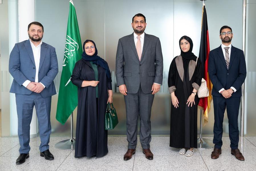 Saudi Ambassador to Germany hosts first Saudi space graduate and key ...