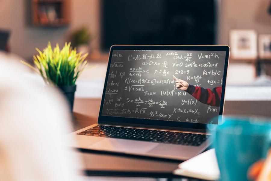 Saudi: National eLearning Center unveils AI framework for digital ...