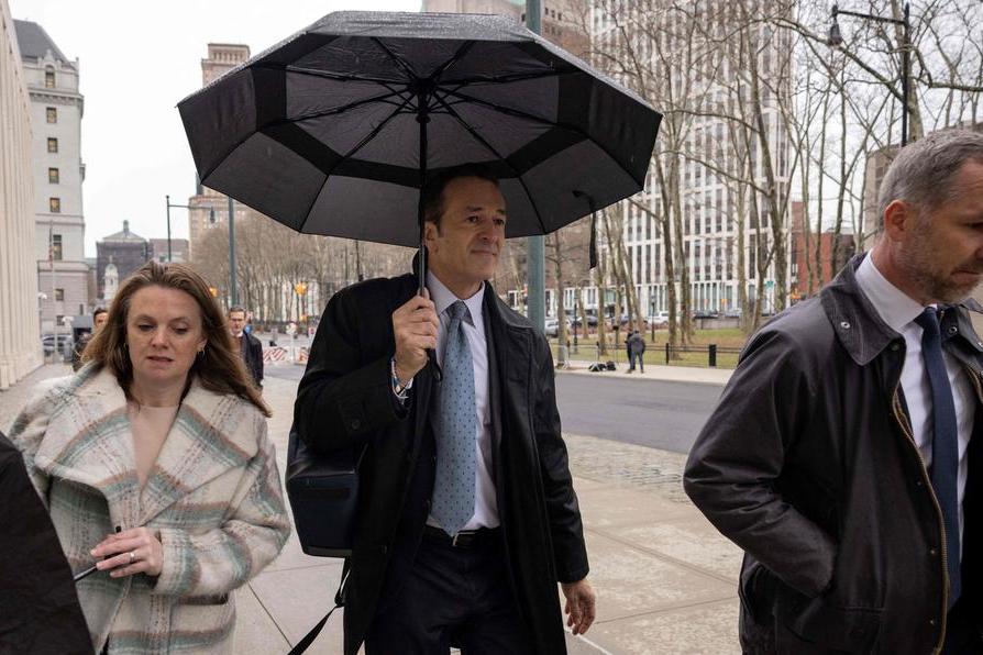Former Fox executive guilty in FIFA bribery case