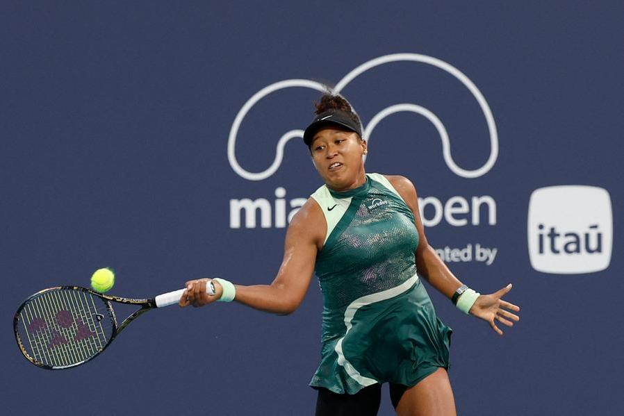 Naomi Osaka continues surge at Miami Open