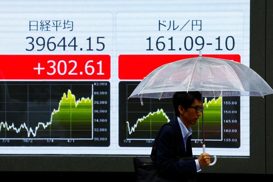 Japanese stocks soar as wider markets bounce from brutal selloff