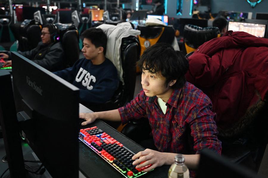 'World of Warcraft', other top games to return to China