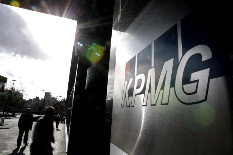 KPMG explores merger of UK, Swiss ops