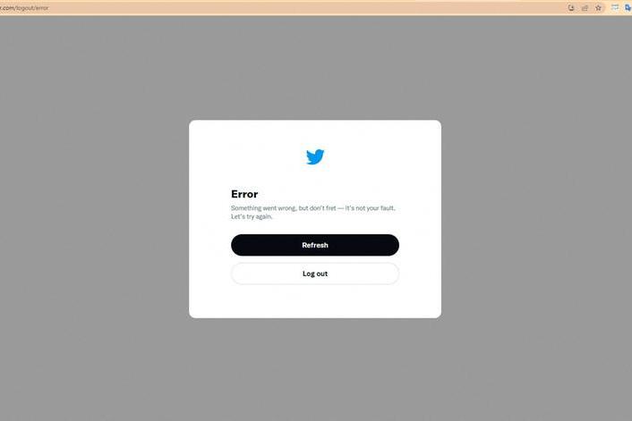 Twitter back online after global outage hits thousands