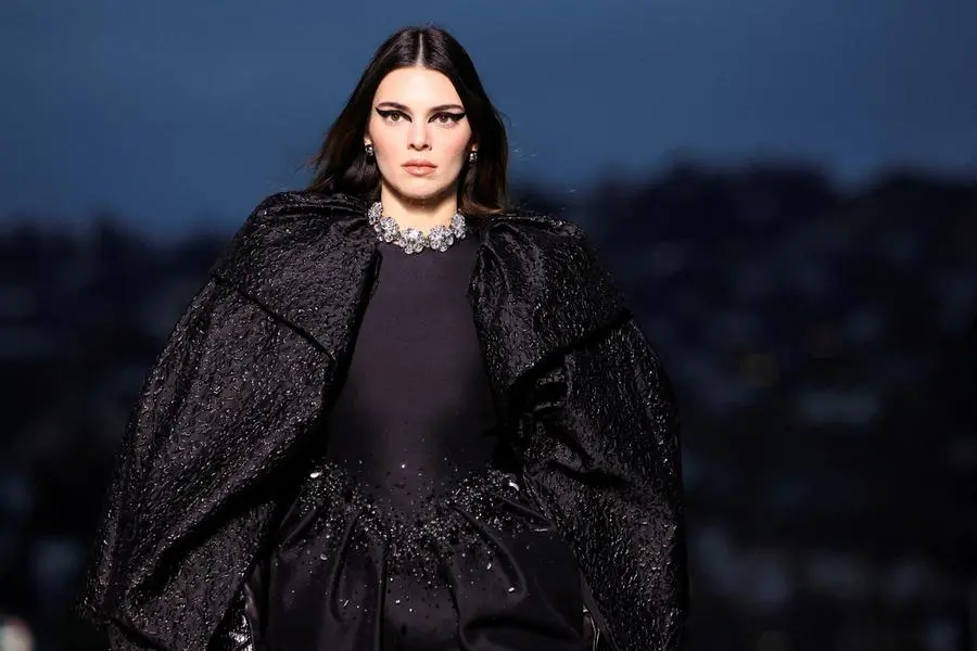 Versace Cape Versace New Collection For Home SCOPELLITI 1887