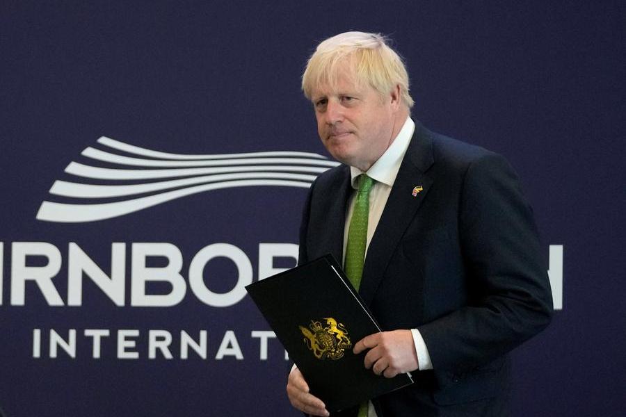 Race to be next UK PM begins as momentum grows behind Boris Johnson
