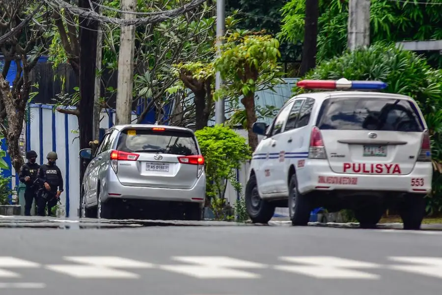 Filipino Police Car
