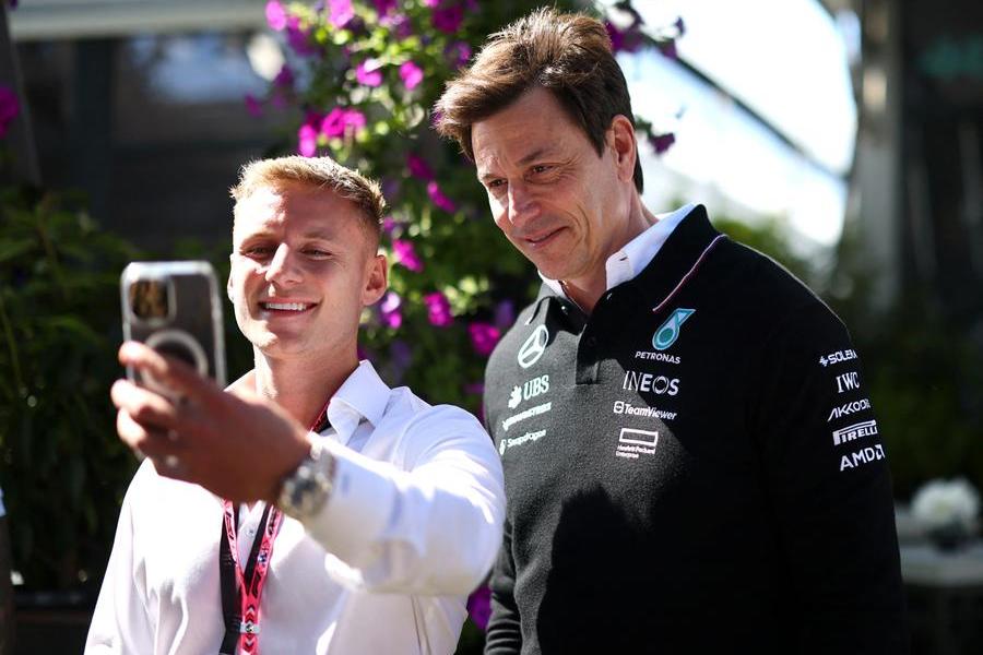 Double DNF in Australia is brutal for Mercedes, Wolff says