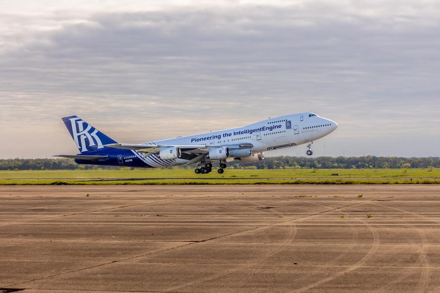 Pearl 10X engine takes to the skies for the first time