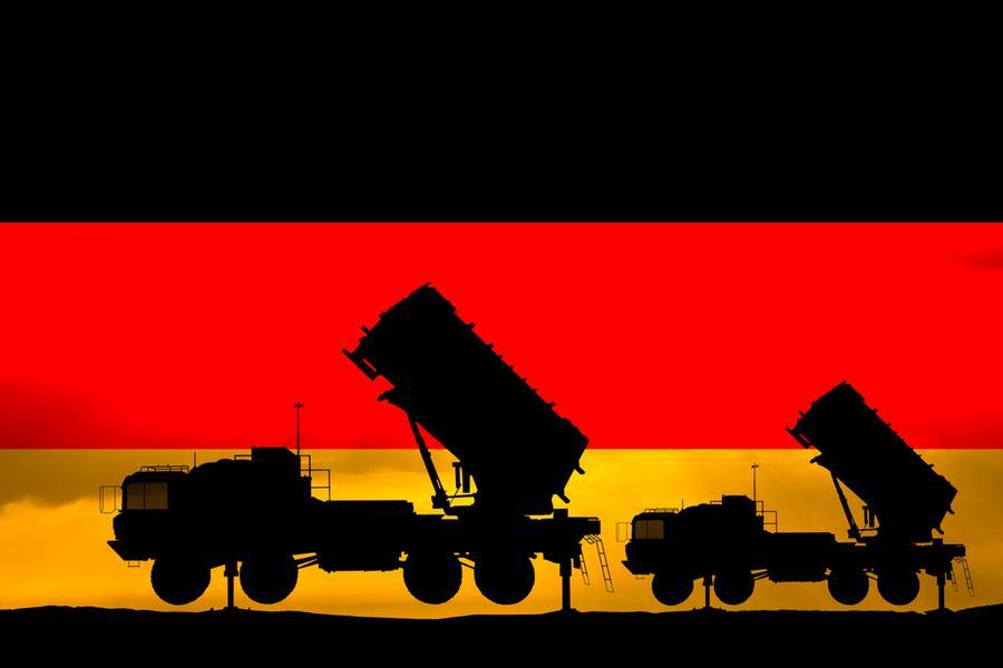 Germany plans revamped military service model