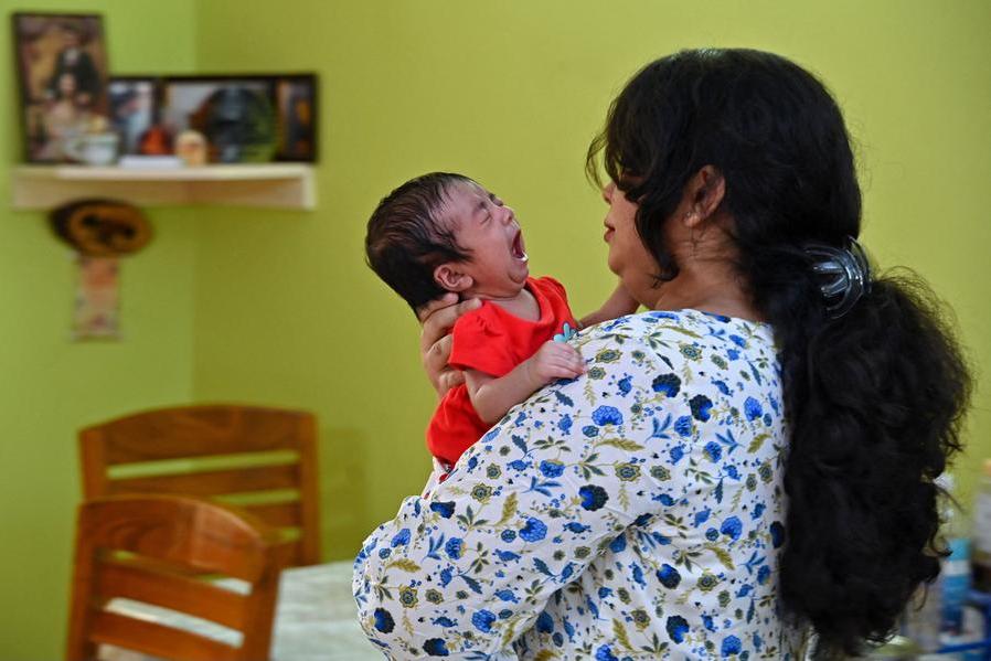 India's new mums live in hope and fear for next generation