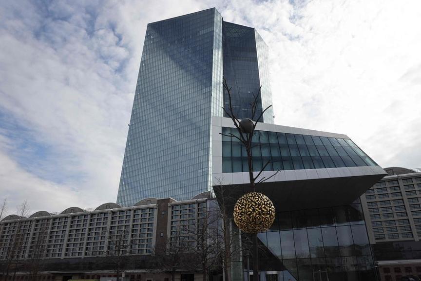 European banks are solid, says French central bank chief