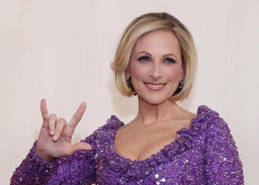 Oscars red carpet fashion