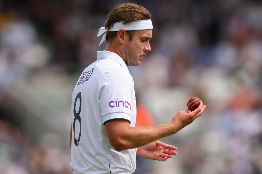 'What are the rules?' Broad stumped over Ashes run-out